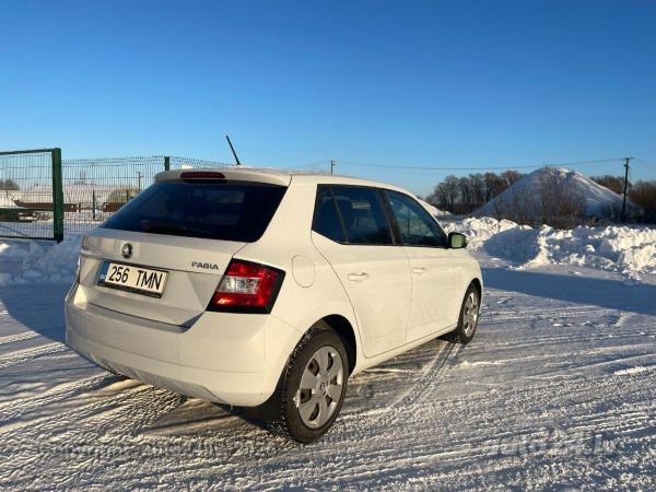White Skoda Fabia 2017 in Tallinn, with an engine capacity of 1.00 L and mileage of 79 thousand km for 6300 €, photo 5 on AUTOMOTO.COM.LV