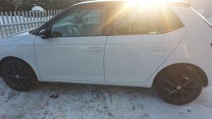 White Skoda Fabia 2017 in Kaunas, with an engine capacity of 1.42 L and mileage of 160 thousand km for 5300 €, photo 17 on AUTOMOTO.COM.LV
