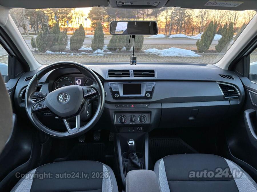 Balts Skoda Fabia 2017 Kuresāre, ar dzinēja tilpumu 1.20 L un nobraukumu 84 tūkst. km par 6500 €, foto 10 vietnē AUTOMOTO.COM.LV