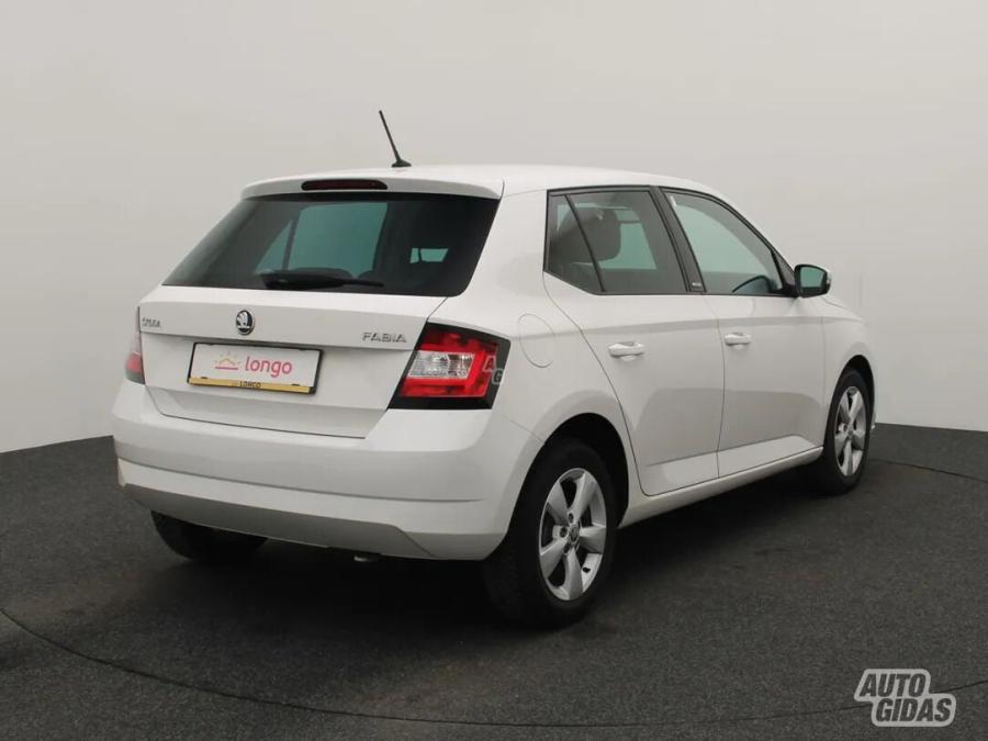 Balts Skoda Fabia 2017 Viļņa, ar dzinēja tilpumu 1.20 L un nobraukumu 196 tūkst. km par 6899 €, foto 9 vietnē AUTOMOTO.COM.LV