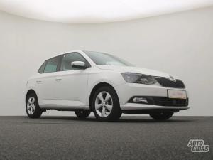 Balts Skoda Fabia 2017 Viļņa, ar dzinēja tilpumu 1.20 L un nobraukumu 196 tūkst. km par 6899 €, foto 12 vietnē AUTOMOTO.COM.LV
