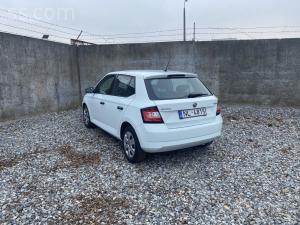 Balts Skoda Fabia 2017 Rīga, ar dzinēja tilpumu 1.40 L un nobraukumu 265 tūkst. km par 3990 €, foto 4 vietnē AUTOMOTO.COM.LV