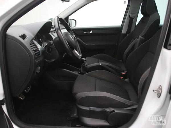 Balts Skoda Fabia 2017 Viļņa, ar dzinēja tilpumu 1.20 L un nobraukumu 168 tūkst. km par 7099 €, foto 4 vietnē AUTOMOTO.COM.LV