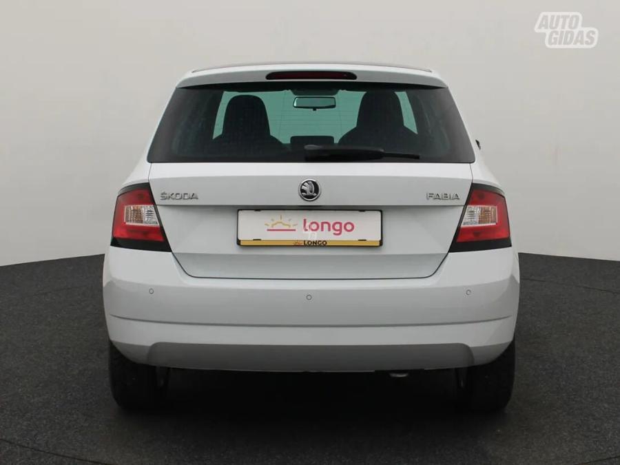 Balts Skoda Fabia 2017 Viļņa, ar dzinēja tilpumu 1.20 L un nobraukumu 168 tūkst. km par 7099 €, foto 6 vietnē AUTOMOTO.COM.LV