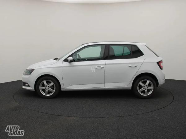 Balts Skoda Fabia 2017 Viļņa, ar dzinēja tilpumu 1.20 L un nobraukumu 168 tūkst. km par 7099 €, foto 6 vietnē AUTOMOTO.COM.LV