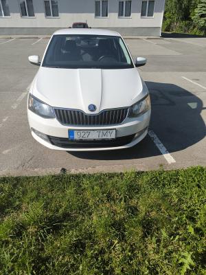 White Skoda Fabia 2017 in Tartu, with an engine capacity of 1.40 L and mileage of 337 thousand km for 4000 €, photo 9 on AUTOMOTO.COM.LV