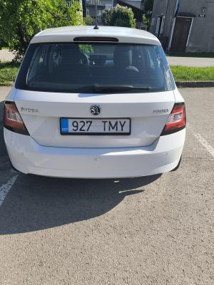 White Skoda Fabia 2017 in Tartu, with an engine capacity of 1.40 L and mileage of 337 thousand km for 4000 €, photo 12 on AUTOMOTO.COM.LV