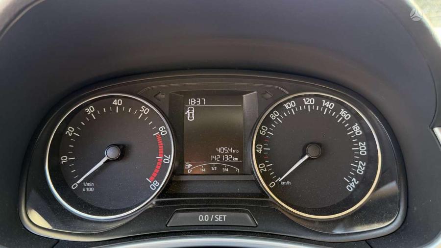 Balts Skoda Fabia 2017 Kauņa, ar dzinēja tilpumu 1.00 L un nobraukumu 142 tūkst. km par 5250 €, foto 12 vietnē AUTOMOTO.COM.LV