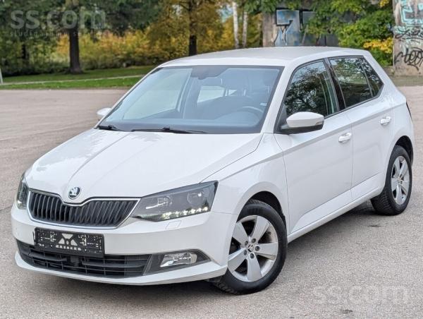 White Skoda Fabia 2017 in Jurmala, with an engine capacity of 1.20 L and mileage of 0 thousand km for 5450 €, photo 3 on AUTOMOTO.COM.LV