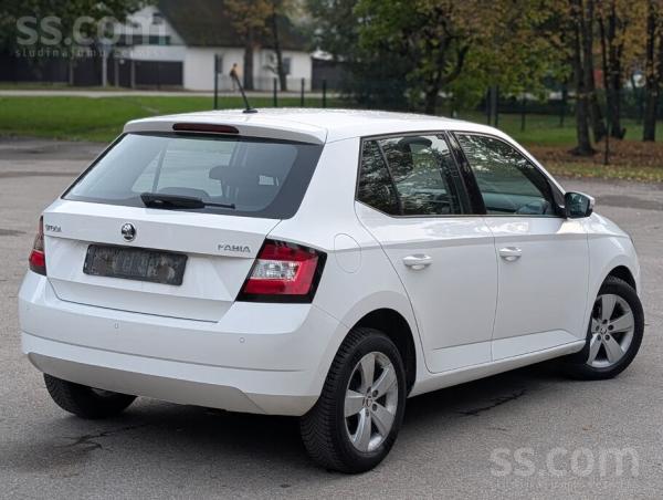 White Skoda Fabia 2017 in Jurmala, with an engine capacity of 1.20 L and mileage of 0 thousand km for 5450 €, photo 5 on AUTOMOTO.COM.LV