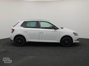 White Skoda Fabia 2018 in Vilnius, with an engine capacity of 1.00 L and mileage of 181 thousand km for 8399 €, photo 9 on AUTOMOTO.COM.LV