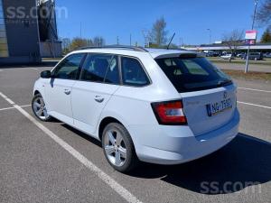 Balts Skoda Fabia 2018 Rīga, ar dzinēja tilpumu 1.00 L un nobraukumu 204 tūkst. km par 6950 €, foto 6 vietnē AUTOMOTO.COM.LV