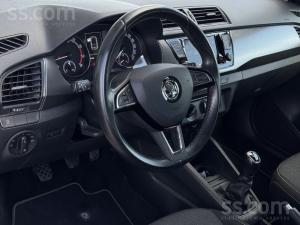 Balts Skoda Fabia 2019 Valmiera, ar dzinēja tilpumu 1.00 L un nobraukumu 161 tūkst. km par 8900 €, foto 9 vietnē AUTOMOTO.COM.LV