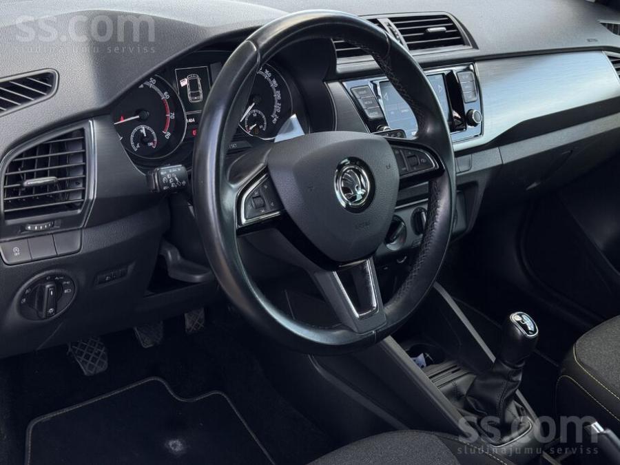 Balts Skoda Fabia 2019 Valmiera, ar dzinēja tilpumu 1.00 L un nobraukumu 161 tūkst. km par 8900 €, foto 9 vietnē AUTOMOTO.COM.LV