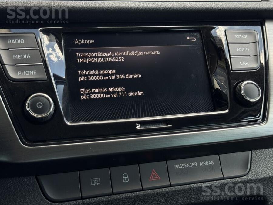 Balts Skoda Fabia 2019 Valmiera, ar dzinēja tilpumu 1.00 L un nobraukumu 161 tūkst. km par 8900 €, foto 15 vietnē AUTOMOTO.COM.LV