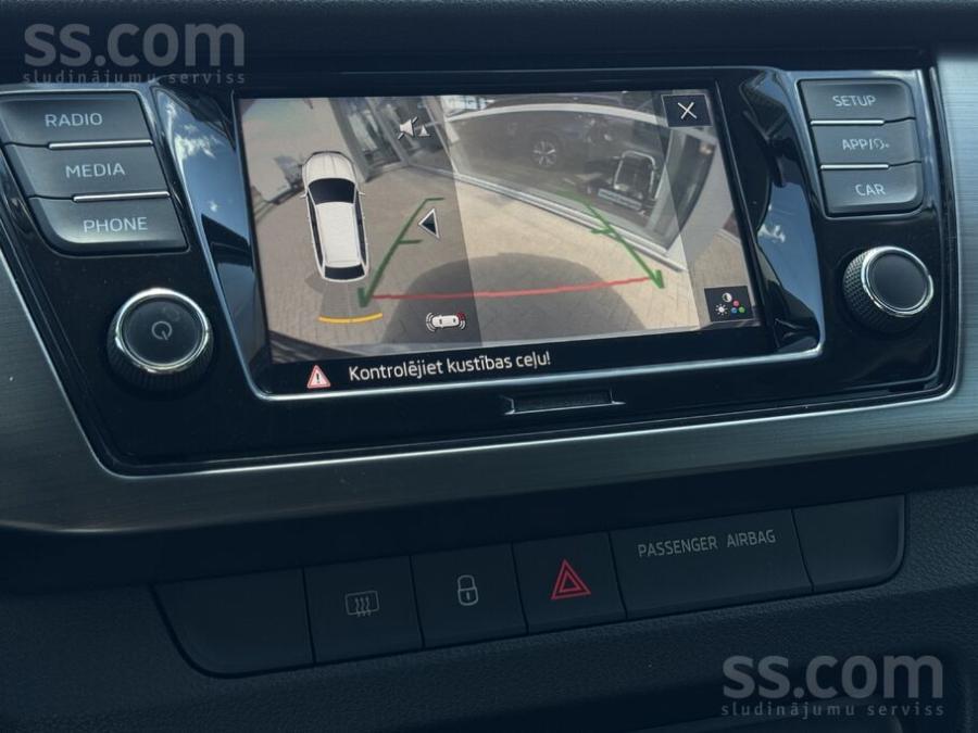 Balts Skoda Fabia 2019 Valmiera, ar dzinēja tilpumu 1.00 L un nobraukumu 161 tūkst. km par 8900 €, foto 17 vietnē AUTOMOTO.COM.LV