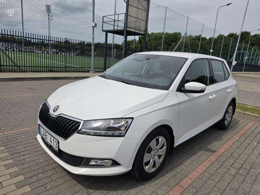 Balts Skoda Fabia 2019 Jonava, ar dzinēja tilpumu 1.00 L un nobraukumu 123 tūkst. km par 6900 €, foto 7 vietnē AUTOMOTO.COM.LV