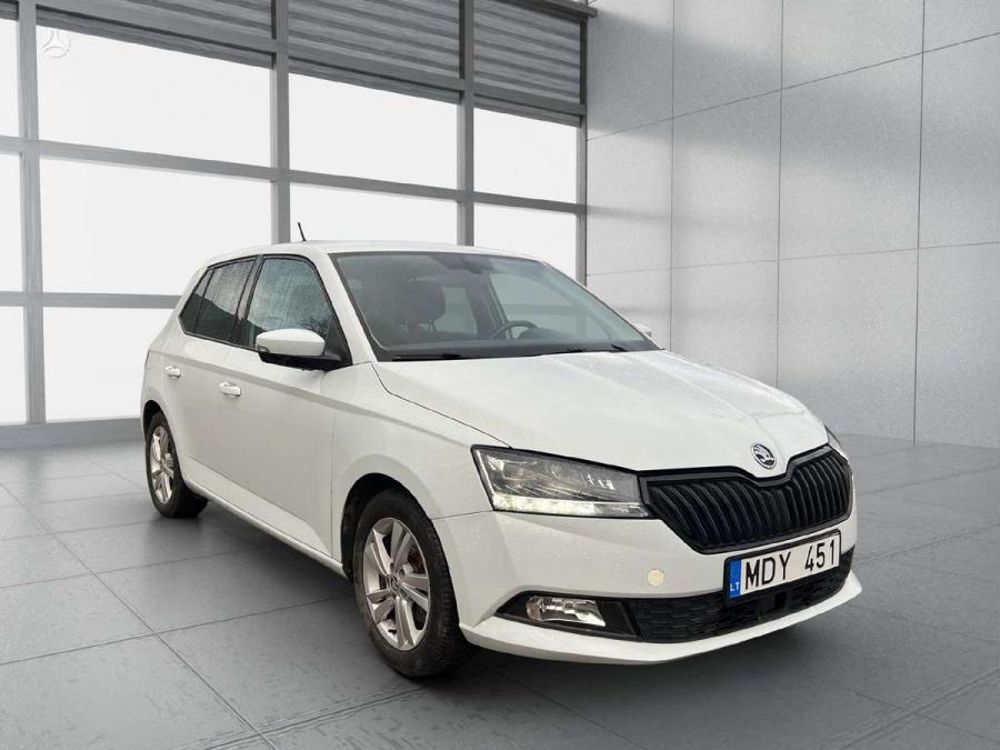 Balts Skoda Fabia 2021 Kauņa, ar dzinēja tilpumu 1.00 L un nobraukumu 70 tūkst. km par 11300 €, foto 2 vietnē AUTOMOTO.COM.LV