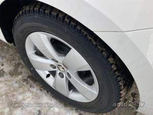 White Skoda Fabia 2021 in Tallinn, with an engine capacity of 1.00 L and mileage of 42 thousand km for 11995 €, photo 18 on AUTOMOTO.COM.LV