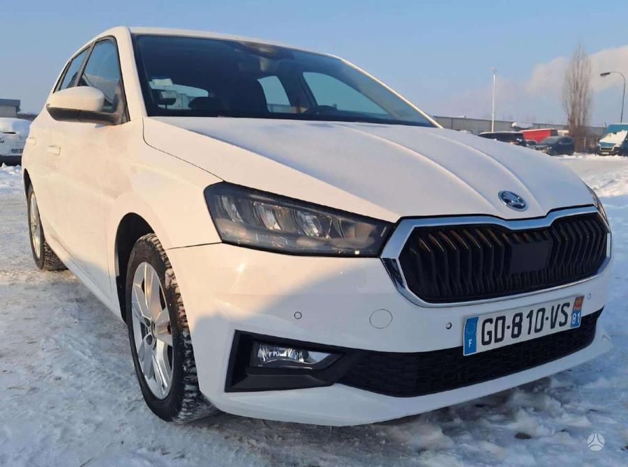 Balts Skoda Fabia 2021 Viļņa, ar dzinēja tilpumu 1.00 L un nobraukumu 175 tūkst. km par 8200 €, foto 3 vietnē AUTOMOTO.COM.LV
