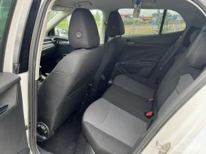 White Skoda Fabia 2021 in Taurage, with an engine capacity of 1.00 L and mileage of 201 thousand km for 8200 €, photo 13 on AUTOMOTO.COM.LV