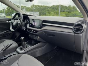 White Skoda Fabia 2021 in Taurage, with an engine capacity of 1.00 L and mileage of 201 thousand km for 8200 €, photo 14 on AUTOMOTO.COM.LV