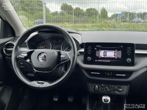 White Skoda Fabia 2021 in Taurage, with an engine capacity of 1.00 L and mileage of 201 thousand km for 8200 €, photo 16 on AUTOMOTO.COM.LV