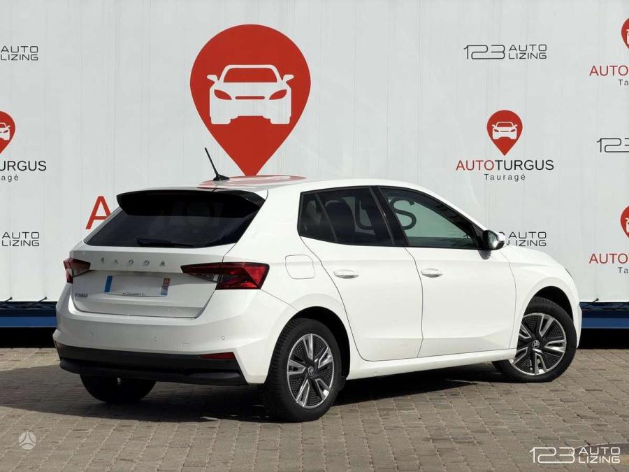 Balts Skoda Fabia 2021 Tauragė, ar dzinēja tilpumu 1.00 L un nobraukumu 201 tūkst. km par 7900 €, foto 9 vietnē AUTOMOTO.COM.LV