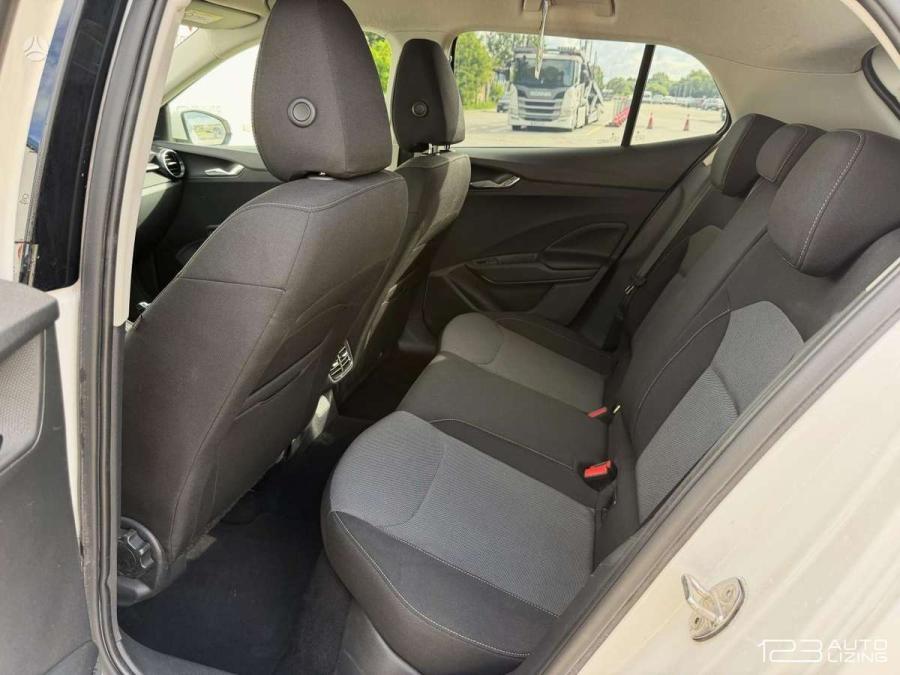 Balts Skoda Fabia 2021 Tauragė, ar dzinēja tilpumu 1.00 L un nobraukumu 201 tūkst. km par 7900 €, foto 14 vietnē AUTOMOTO.COM.LV