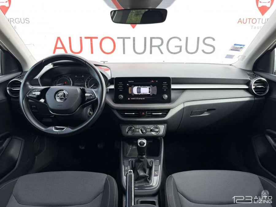 Balts Skoda Fabia 2021 Tauragė, ar dzinēja tilpumu 1.00 L un nobraukumu 201 tūkst. km par 7900 €, foto 17 vietnē AUTOMOTO.COM.LV