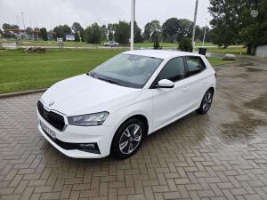 White Skoda Fabia 2021 in Taurage, with an engine capacity of 1.00 L and mileage of 181 thousand km for 6950 €, photo 3 on AUTOMOTO.COM.LV