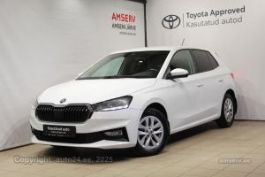 White Skoda Fabia 2022 in Tallinn, with an engine capacity of 1.00 L and mileage of 130 thousand km for 12990 €, photo  on AUTOMOTO.COM.LV