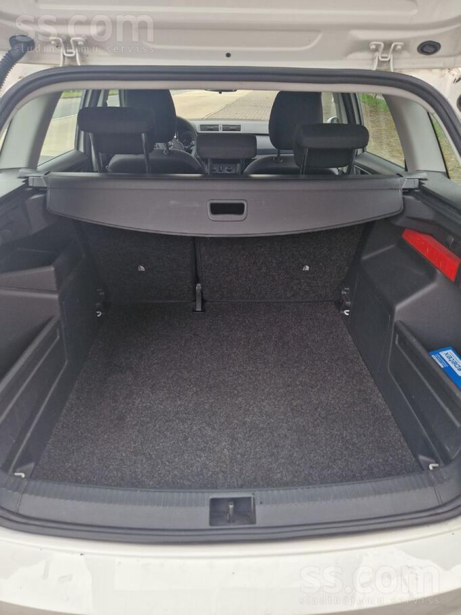 Balts Skoda Fabia 2022 Rīga, ar dzinēja tilpumu 1.00 L un nobraukumu 102 tūkst. km par 9700 €, foto 8 vietnē AUTOMOTO.COM.LV