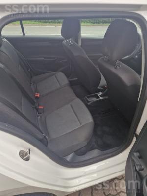 Balts Skoda Fabia 2022 Rīga, ar dzinēja tilpumu 1.00 L un nobraukumu 102 tūkst. km par 9700 €, foto 9 vietnē AUTOMOTO.COM.LV