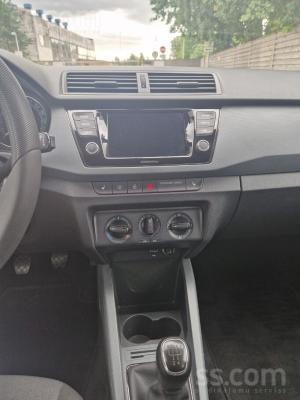 Balts Skoda Fabia 2022 Rīga, ar dzinēja tilpumu 1.00 L un nobraukumu 102 tūkst. km par 9700 €, foto 12 vietnē AUTOMOTO.COM.LV