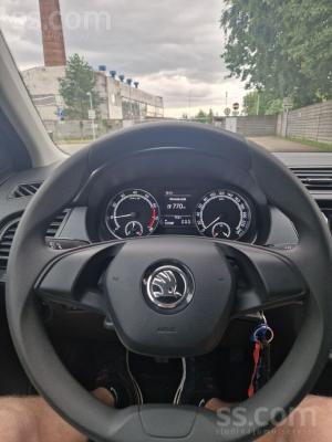 Balts Skoda Fabia 2022 Rīga, ar dzinēja tilpumu 1.00 L un nobraukumu 102 tūkst. km par 9700 €, foto 13 vietnē AUTOMOTO.COM.LV