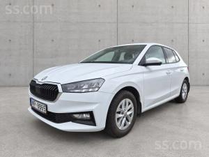 White Skoda Fabia 2022 in Riga, with an engine capacity of 1.00 L and mileage of 170 thousand km for 9300 €, photo  on AUTOMOTO.COM.LV