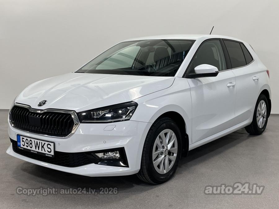 Balts Skoda Fabia 2023 Tallina, ar dzinēja tilpumu 1.00 L un nobraukumu 27 tūkst. km par 16900 €, foto 1 vietnē AUTOMOTO.COM.LV