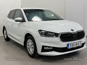 Balts Skoda Fabia 2023 Tallina, ar dzinēja tilpumu 1.00 L un nobraukumu 27 tūkst. km par 16900 €, foto 4 vietnē AUTOMOTO.COM.LV