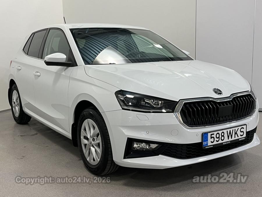 Balts Skoda Fabia 2023 Tallina, ar dzinēja tilpumu 1.00 L un nobraukumu 27 tūkst. km par 16900 €, foto 4 vietnē AUTOMOTO.COM.LV