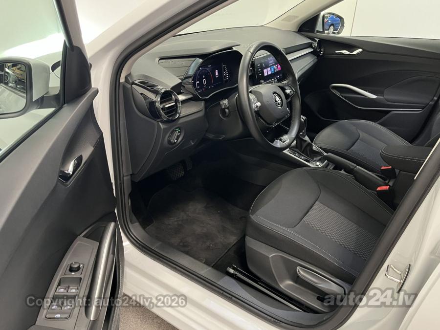 Balts Skoda Fabia 2023 Tallina, ar dzinēja tilpumu 1.00 L un nobraukumu 27 tūkst. km par 16900 €, foto 7 vietnē AUTOMOTO.COM.LV