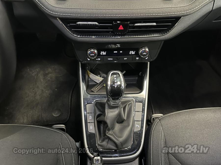 Balts Skoda Fabia 2023 Tallina, ar dzinēja tilpumu 1.00 L un nobraukumu 27 tūkst. km par 16900 €, foto 14 vietnē AUTOMOTO.COM.LV
