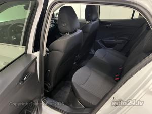 Balts Skoda Fabia 2023 Tallina, ar dzinēja tilpumu 1.00 L un nobraukumu 27 tūkst. km par 16900 €, foto 15 vietnē AUTOMOTO.COM.LV
