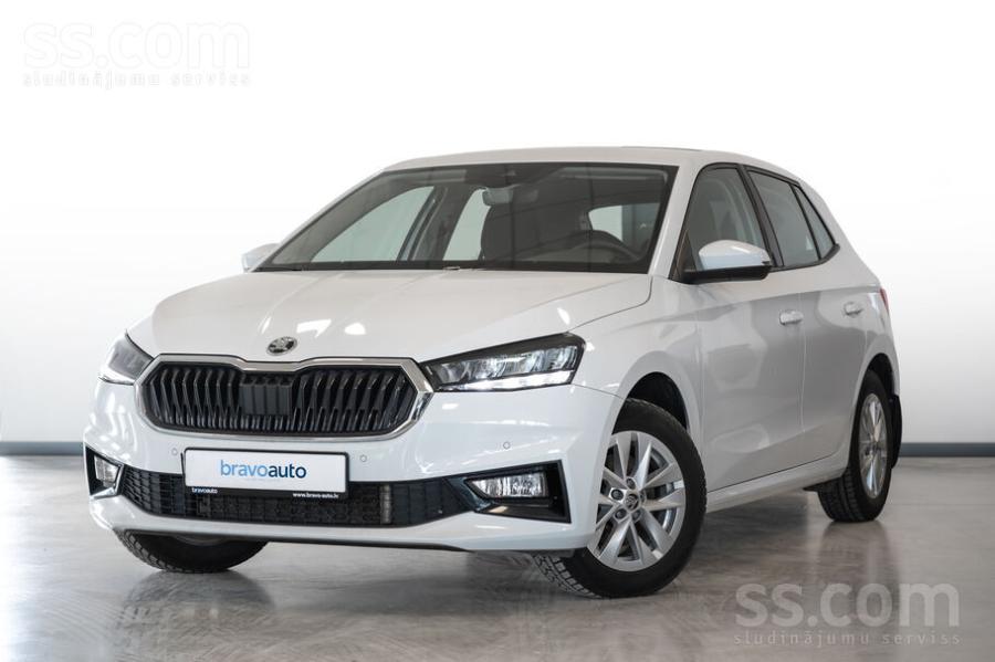 Balts Skoda Fabia 2023 Rīga, ar dzinēja tilpumu 1.00 L un nobraukumu 33 tūkst. km par 15490 €, foto 1 vietnē AUTOMOTO.COM.LV