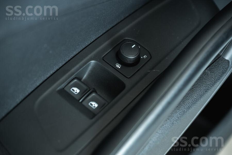 Balts Skoda Fabia 2023 Rīga, ar dzinēja tilpumu 1.00 L un nobraukumu 33 tūkst. km par 15490 €, foto 17 vietnē AUTOMOTO.COM.LV