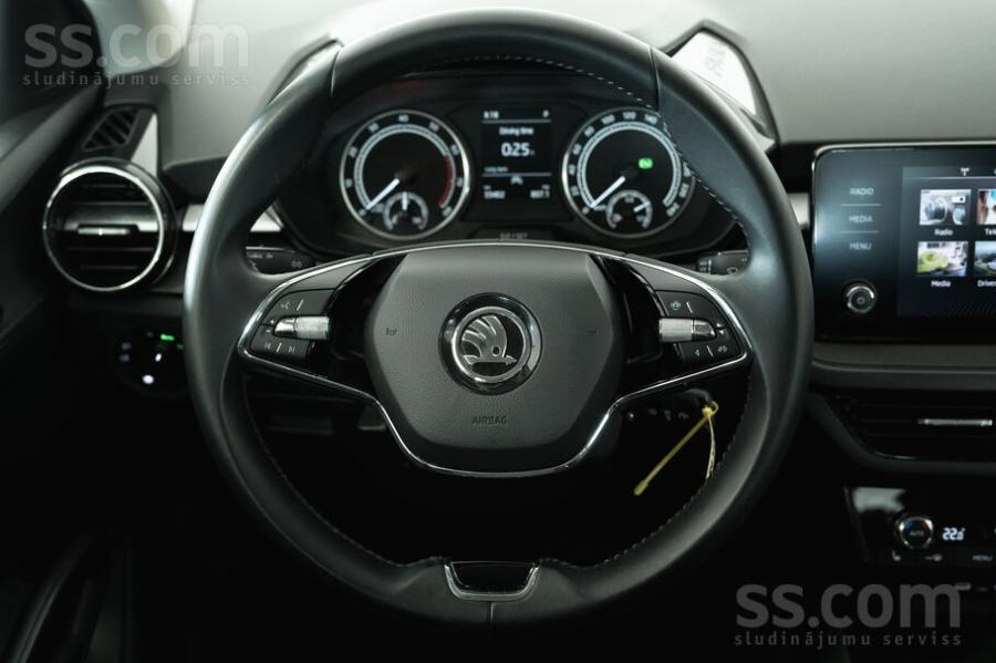 Balts Skoda Fabia 2023 Rīga, ar dzinēja tilpumu 1.00 L un nobraukumu 33 tūkst. km par 15490 €, foto 19 vietnē AUTOMOTO.COM.LV