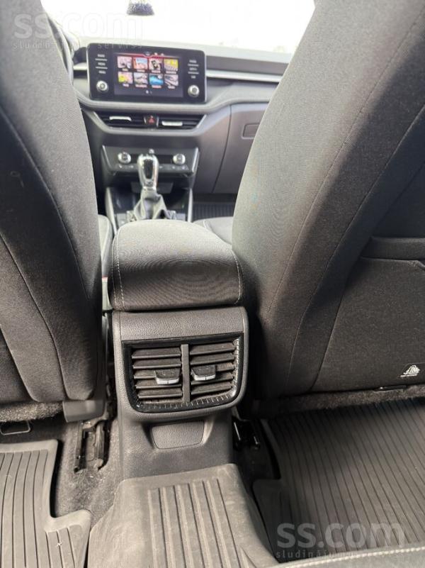 Balts Skoda Fabia 2023 Jelgava, ar dzinēja tilpumu 1.00 L un nobraukumu 93 tūkst. km par 14900 €, foto 7 vietnē AUTOMOTO.COM.LV
