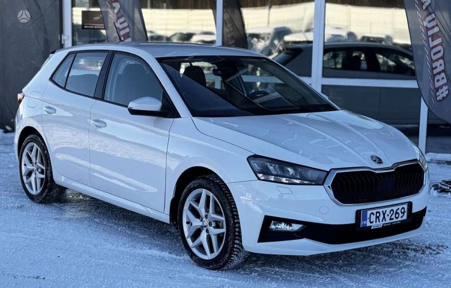 Balts Skoda Fabia 2024 Radviliškis, ar dzinēja tilpumu 1.00 L un nobraukumu 25 tūkst. km par 14950 €, foto 6 vietnē AUTOMOTO.COM.LV
