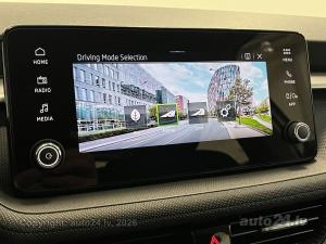 Balts Skoda Fabia 2024 Tallina, ar dzinēja tilpumu 1.00 L un nobraukumu 28 tūkst. km par 17490 €, foto 13 vietnē AUTOMOTO.COM.LV