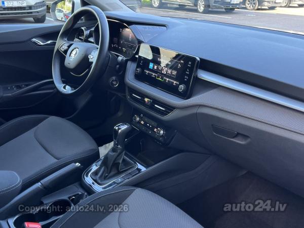 White Skoda Fabia 2024 in Tallinn, with an engine capacity of 1.00 L and mileage of 31 thousand km for 17490 €, photo 3 on AUTOMOTO.COM.LV